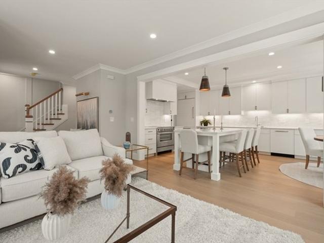 235 California St, Newton, MA 02458