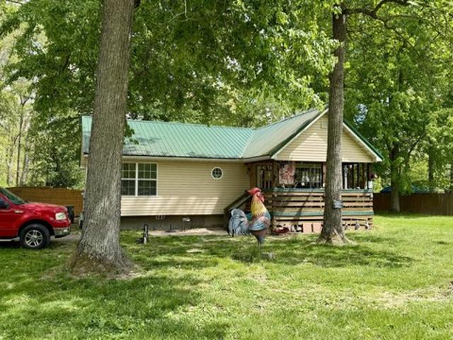235 Cardinal Ln, Worthville, KY 41098