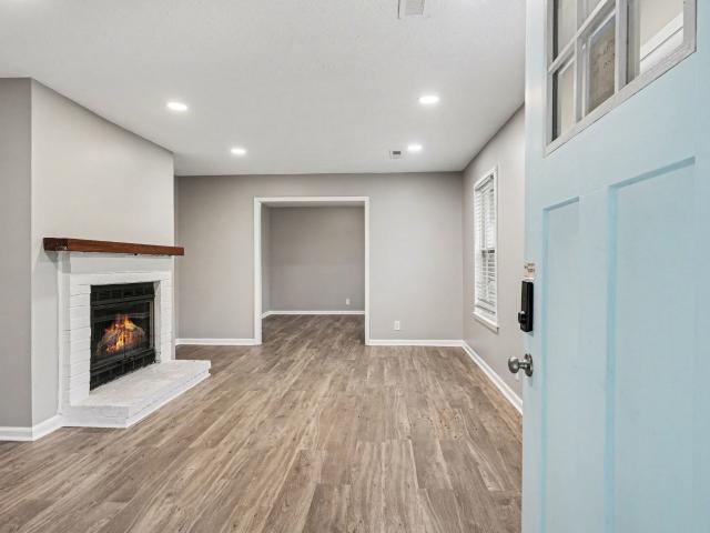 235 Cedarview Dr