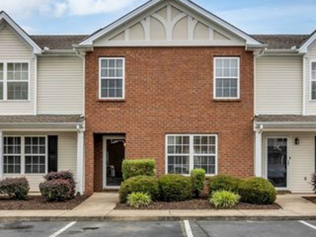 235 Arapaho Dr, Murfreesboro, TN 37128