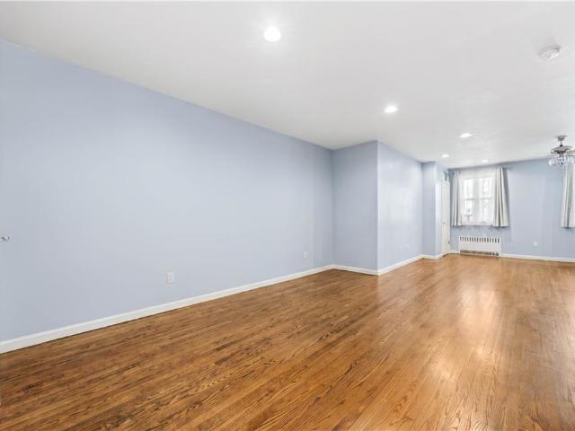 235 Avenue Z # 4