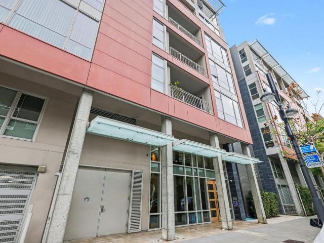 235 Berry Street 316