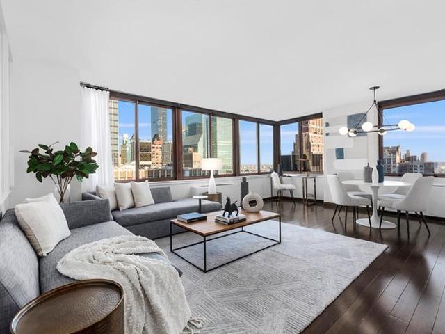 235 E 40th St Apt 27G, New York, NY 10016