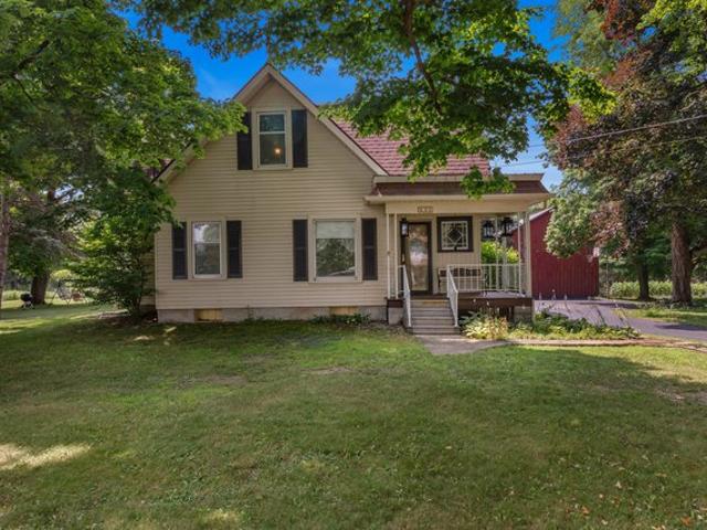 235 E Main St, North Adams, MI 49262
