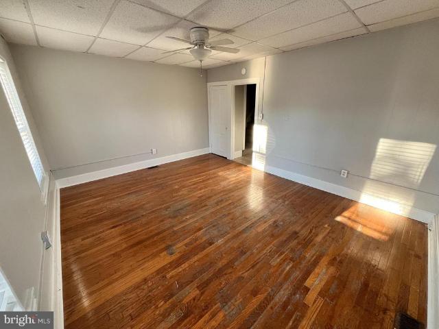 235 E Main Street # 2F