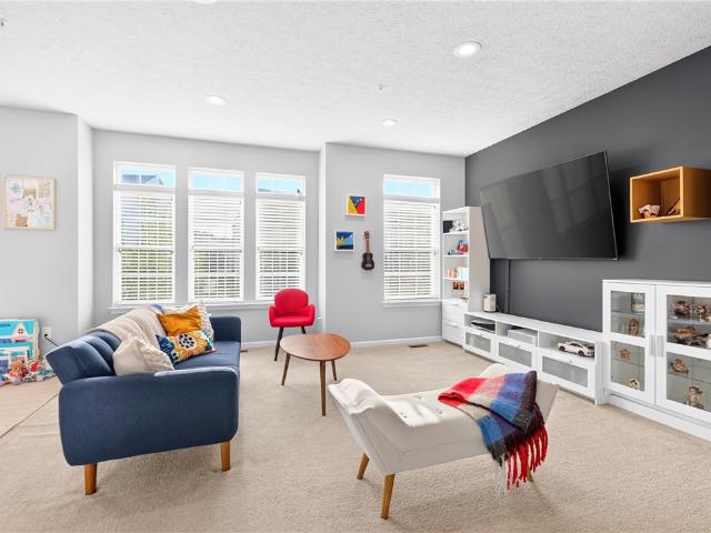 235 Eagle Dr