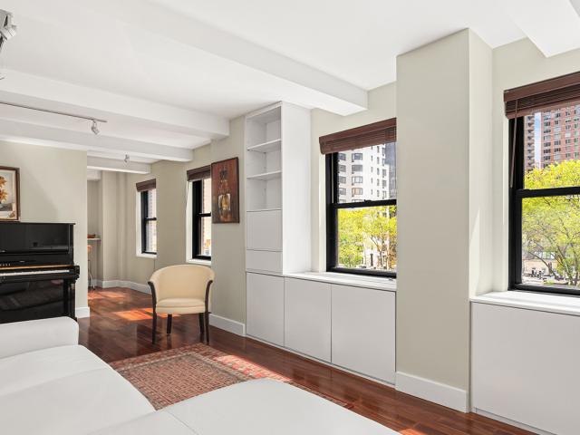 235 East 49th Street, New York, NY