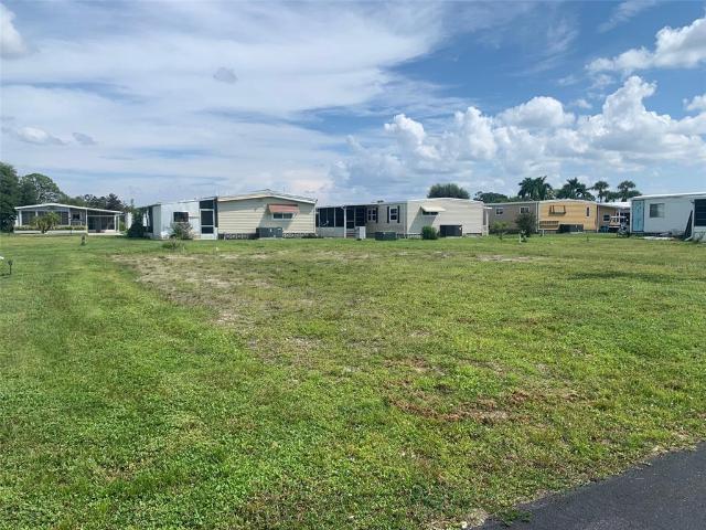 235 Estrada St, North Port, FL 34287 | MLS #TB8303