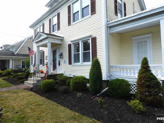 235 Everett Avenue