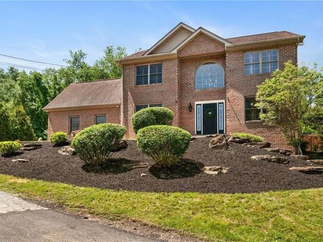 235 Ewing Rd, Carnegie, PA 15106