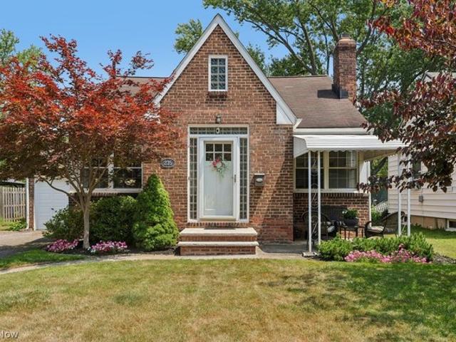 235 Fair St, Berea, OH 44017