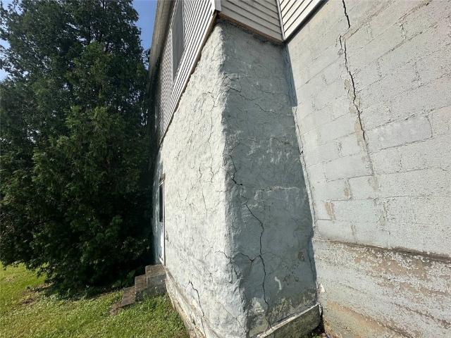 235 Kangaroo Hill Rd