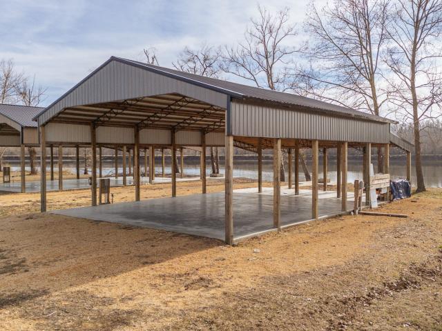 235 Hardin Bottom River Rd