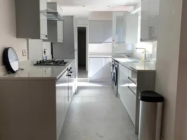 235 Hubert Road, Stirchley, B29 6ES, United Kingdom | 6 bed townhouse for rent #84996773 | Rentberry
