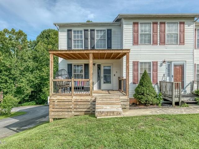235 Hunter Hills Cir Apt 5, Bristol, TN 37620