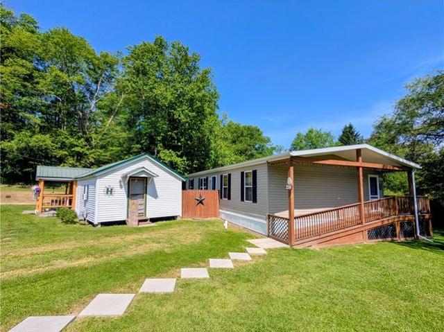 235 Ice Mine Rd, Coudersport, PA 16915