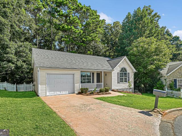 235 Oak Circle N