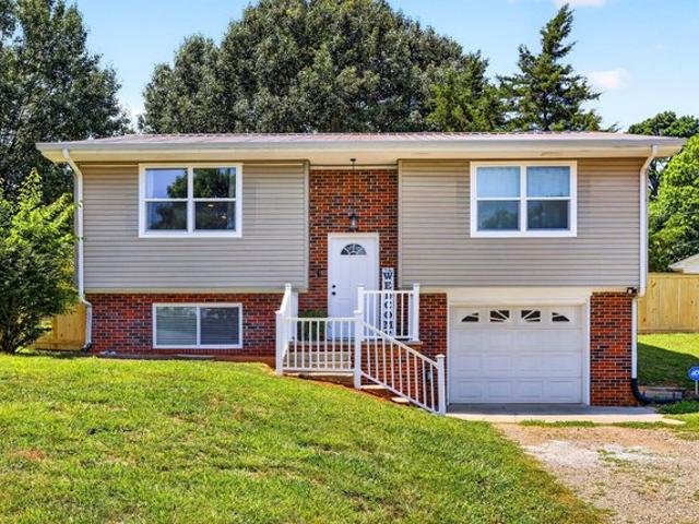 235 Oak Grove Rd, Madisonville, TN 37354