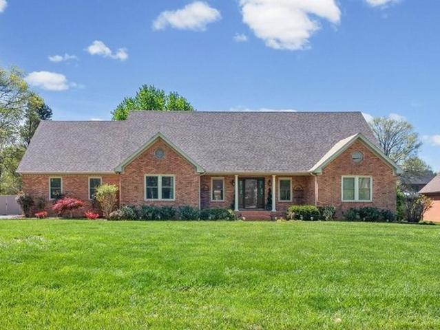 235 Oxford St, Hopkinsville, KY 42240