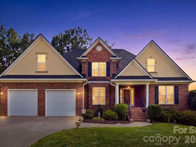 235 Landry Dr, Kings Mountain, NC 28086