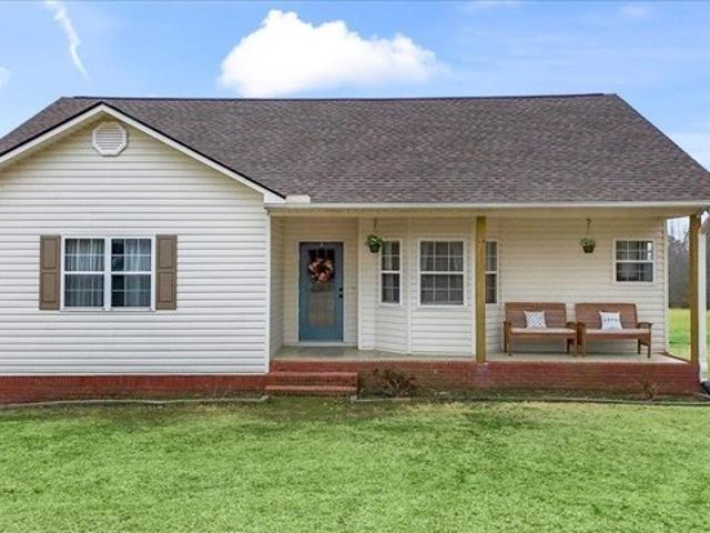 235 Mountain View Trl, Hayden, AL 35079