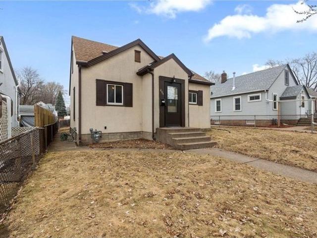 235 Mainzer St, West Saint Paul, MN 55118