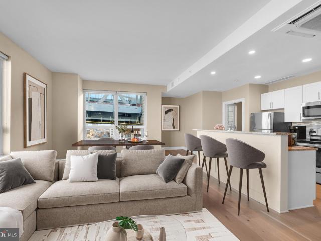 235 N Christopher Columbus Blvd, Unit 1016, Philadelphia, PA 19106 | MLS #PAPH2583