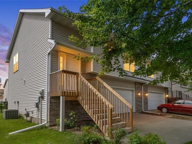 235 N Park Ridge Rd, North Liberty, IA 52317