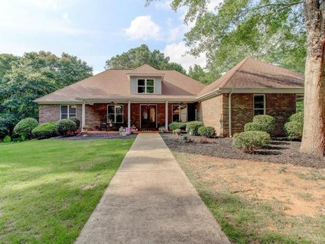 235 Newton Ridge Dr, Covington, GA 30014