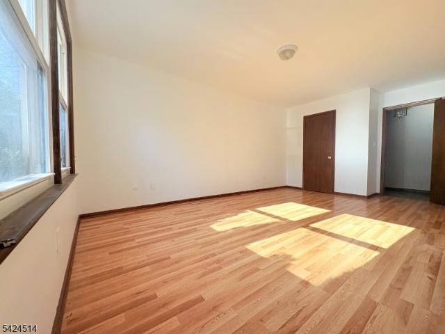 235 S 20Th Ave