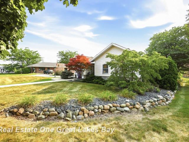 235 S Center Road