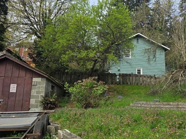 235 S Hartford Ave, Bremerton, WA 98312 | MLS #2504 | Compass