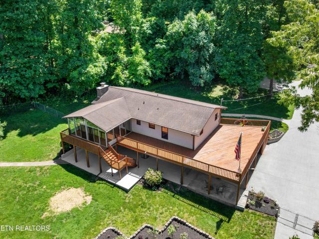 235 S Ridge Rd