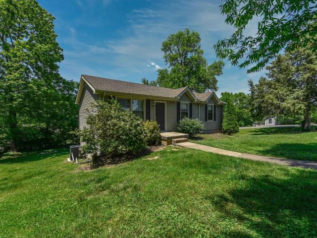 235 Savely Dr, Hendersonville, TN 37075 | MLS #3145 | Compass