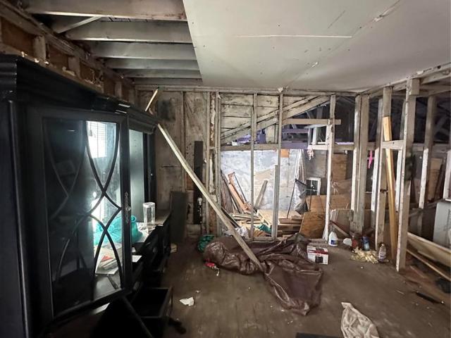 235 SE 46th Street