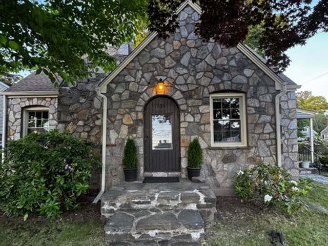 235 Summit St, Manchester, CT 06042