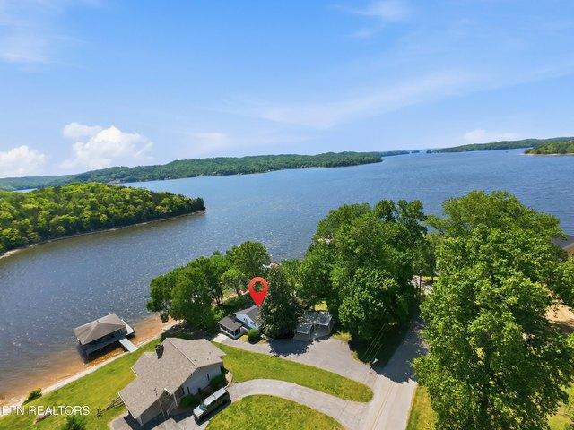 235 Phillips Dr, Rockwood, TN 37854