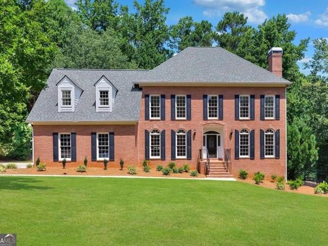 235 Plantation Way, Roswell, GA 30075