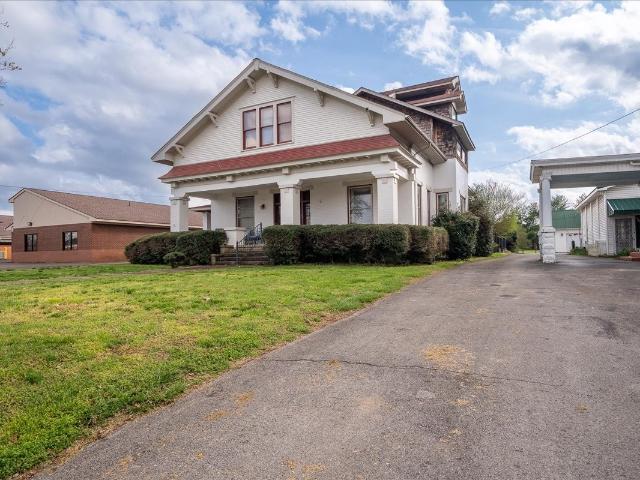 235 Pulaski St