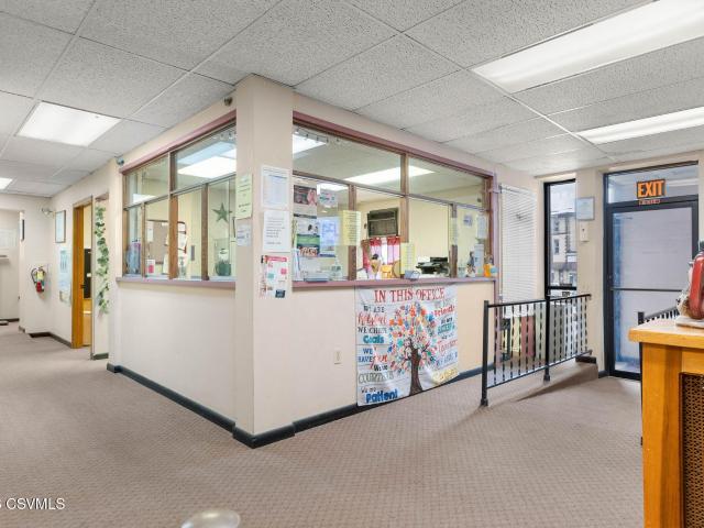 235 w commerce street