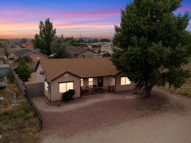 235 W Granada Dr, Paulden, AZ 86334