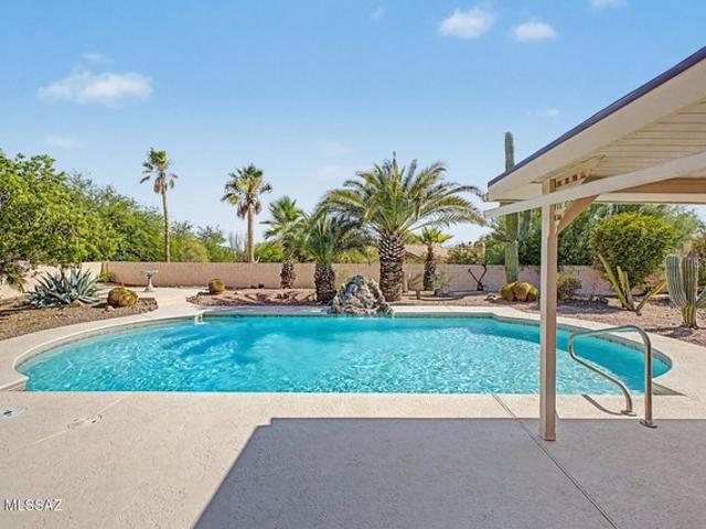 235 W Marlboro Rd, Oro Valley, AZ 85755