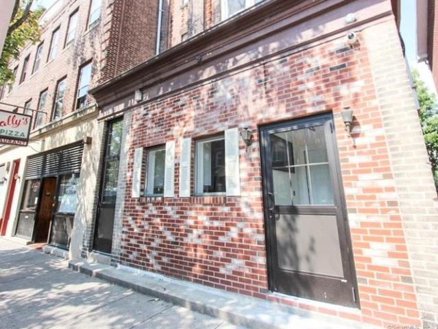 235 Wooster St #1R New Haven, CT 06511