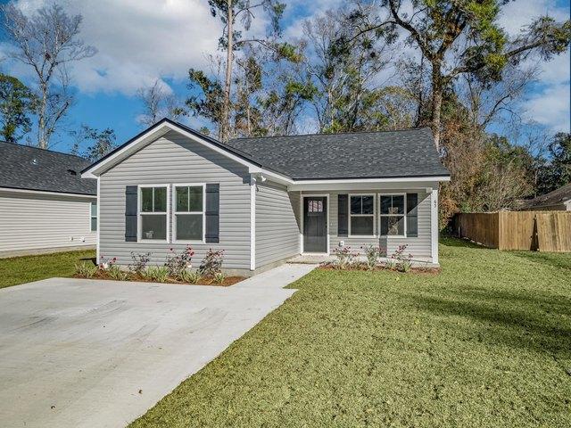235 Tafflinger Rd, Crawfordville, FL 32327