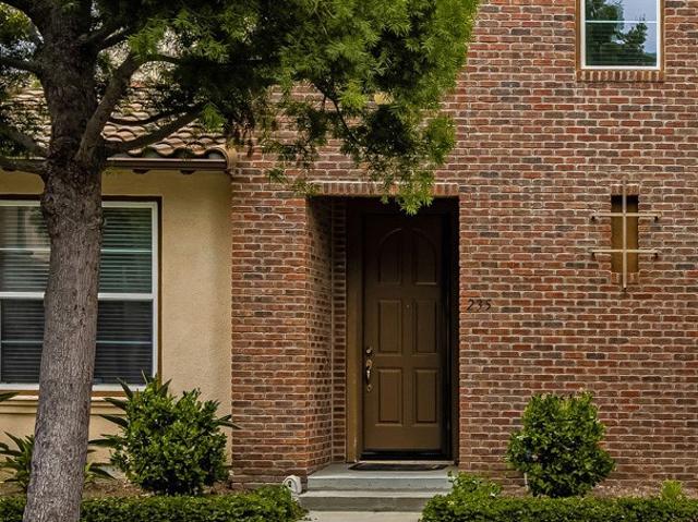 235 Tall Oak