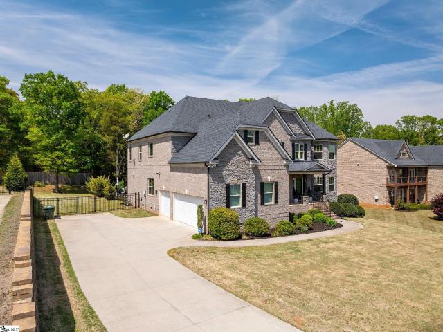 235 Tuxedo Lane