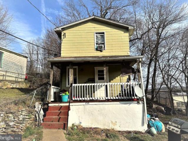 235 Union Ave, Coatesville, PA 19320