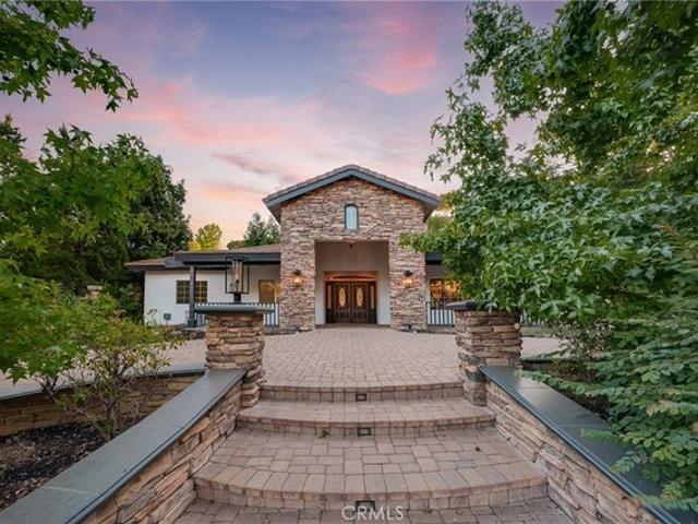 235 Verbena Ln, Brea, CA 92823