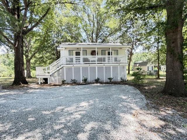 235B N Riverview Ln, Mountain View, AR 72560