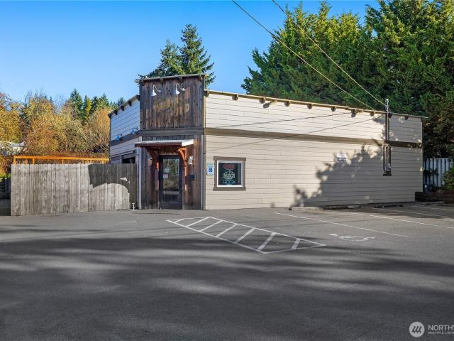 2364 Jackson Highway